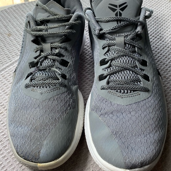 Nike | Shoes | Nike Mamba Fury Team Ladies Cool Grey Sz 75 Ck 66420 Sku ...